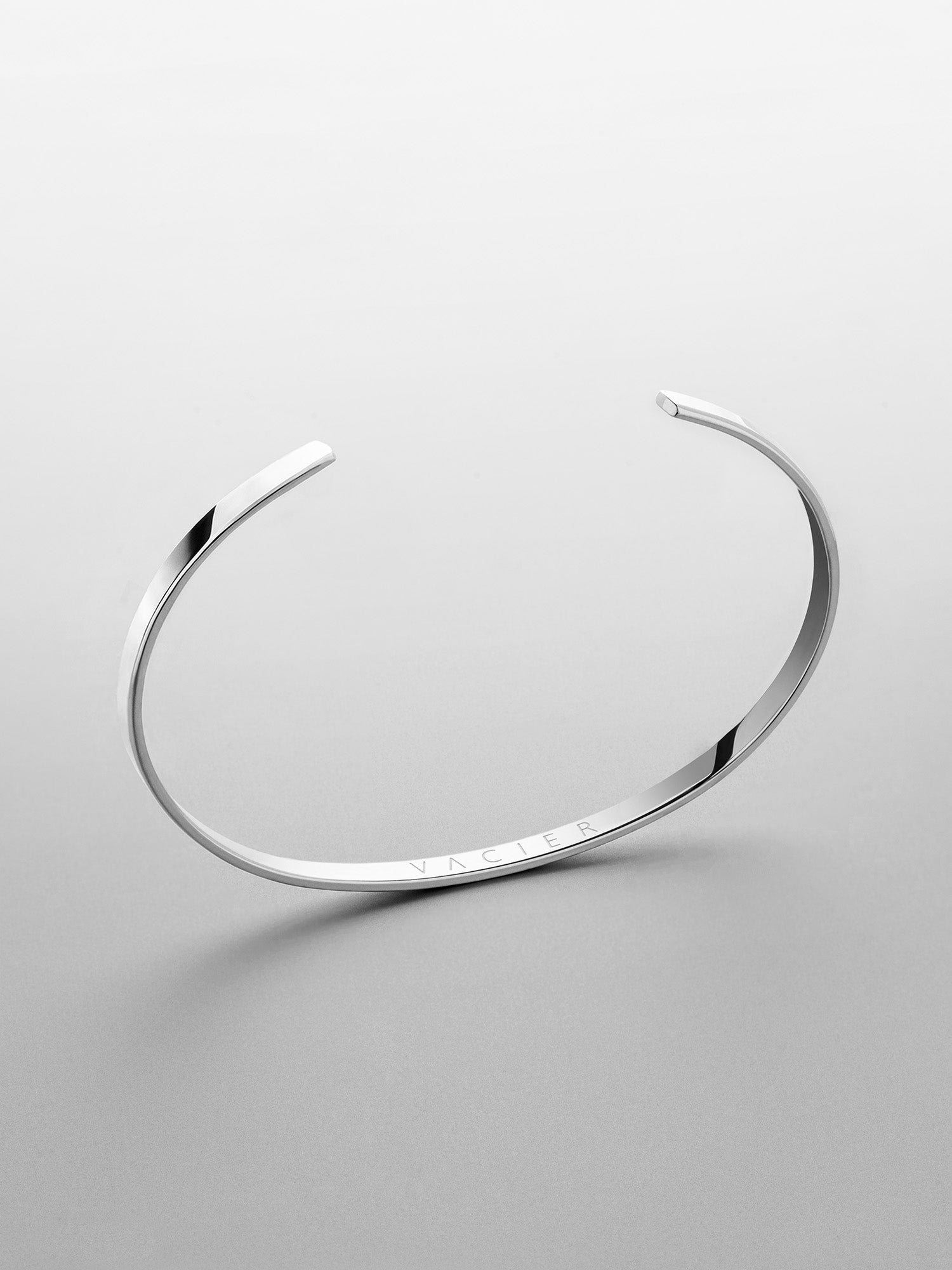 MINIMAL UNISIZE CUFF - Timeless Design for Men – Vacier US