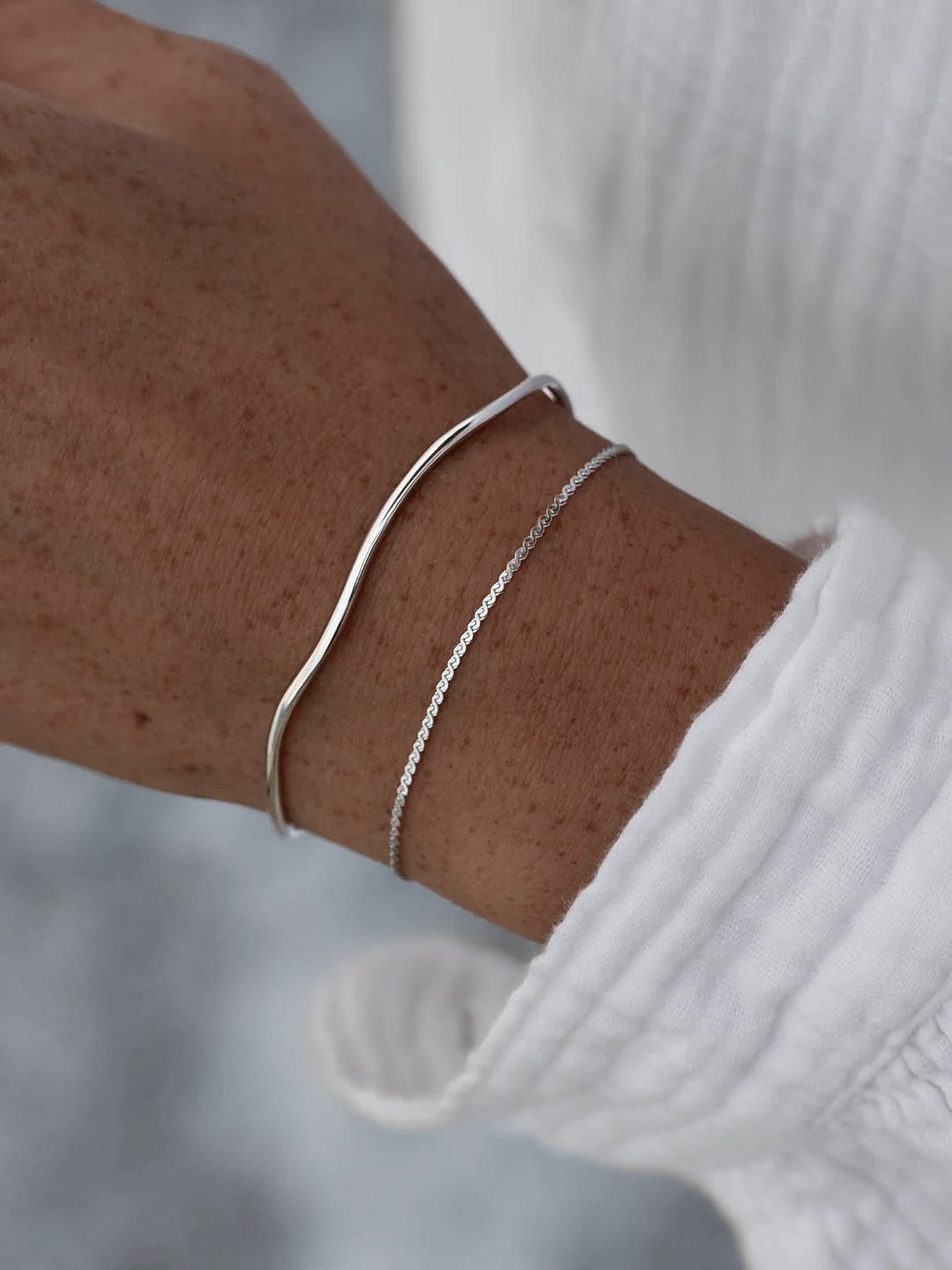 Fluid Chain Bracelet - Timeless and Durable – Vacier US